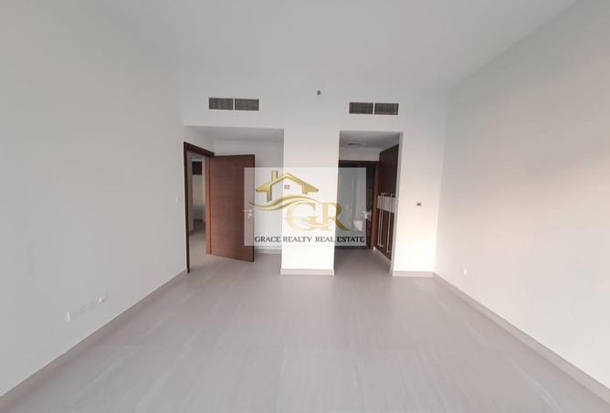 Rent in Park Gate Residence 1: Mid Floor 1BR+Store Community View Near ...
