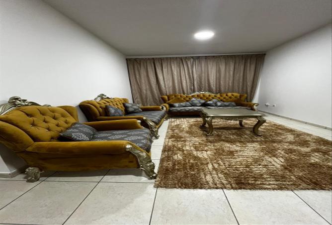 للايجار في شارع جمال عبد الناصر: غرفتين وصالة مفروش ثاني ساكن ...