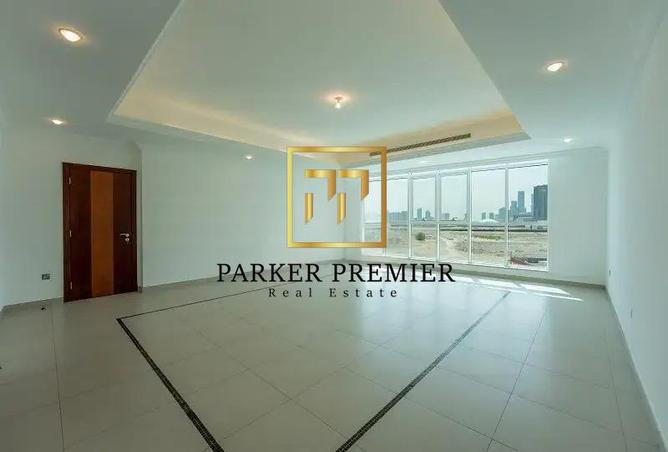 Rent in Al Aryam Tower: Spacious Layout | Prime Location | Ready to ...