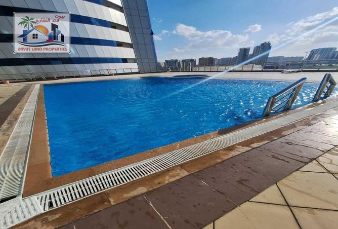 Rent in Al Mamzar: Parking,gym,pool, Dubai exit,2 bedrooms, open view ...