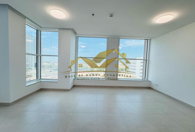 Rent in DXB Tower: Spacious 1BHK | chiller free | 15 days free period ...