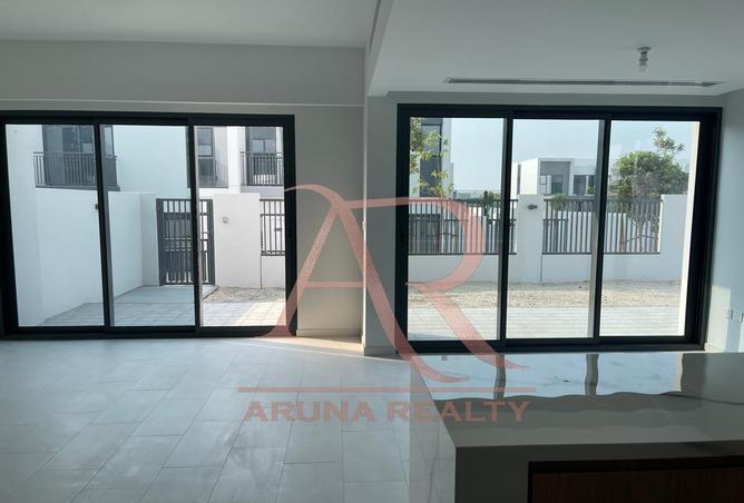 Rent in La Rosa 4: Ready to move-in | Very Spacious Townhouse ...