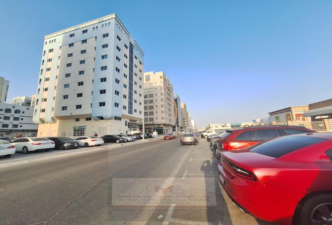 Rent in Shabiya 9: Beautiful // 3 BHK W/ Central ac Prime Location ...