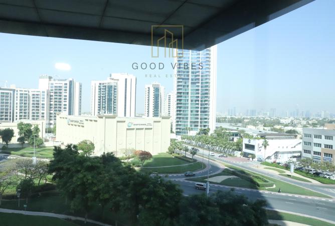 للايجار في مركز جميرا للأعمال 3 (JBC 3): Vacant Office | Shell and Core ...