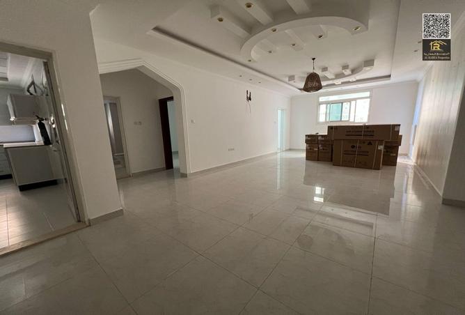 Rent in Al Jurf 2: the first tenant_4 bhk _ Annual rent _ Al Jurf 2 ...